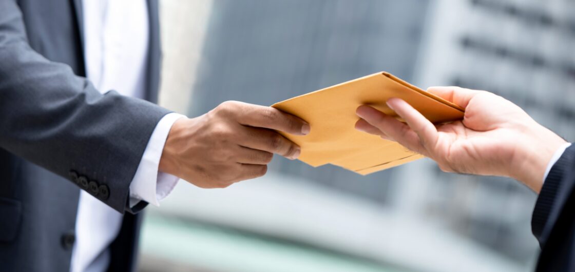 The Importance of Delivering Legal Documents Correctly - Persona World